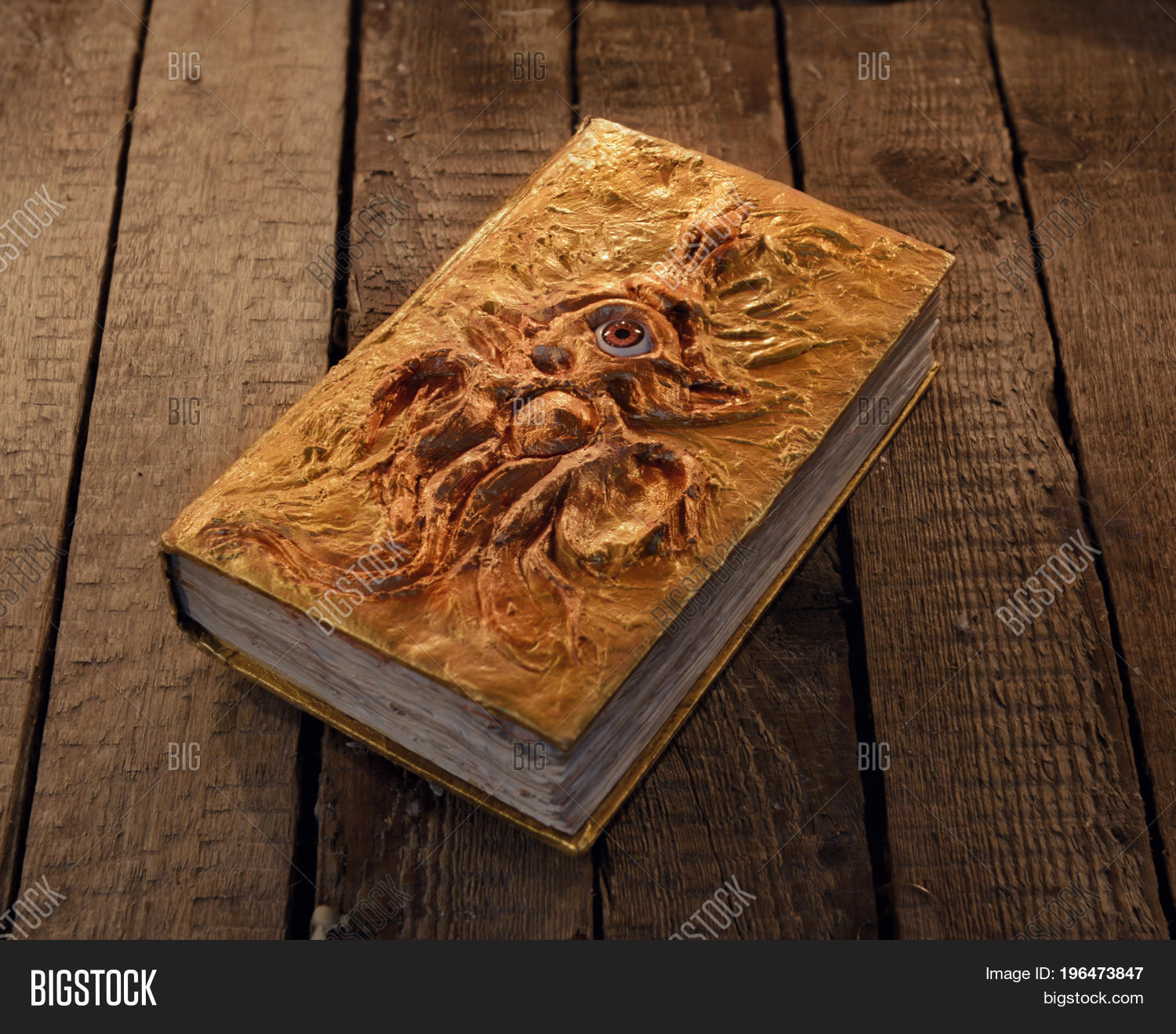 Close Magic Book Image & Photo (Free Trial) | Bigstock