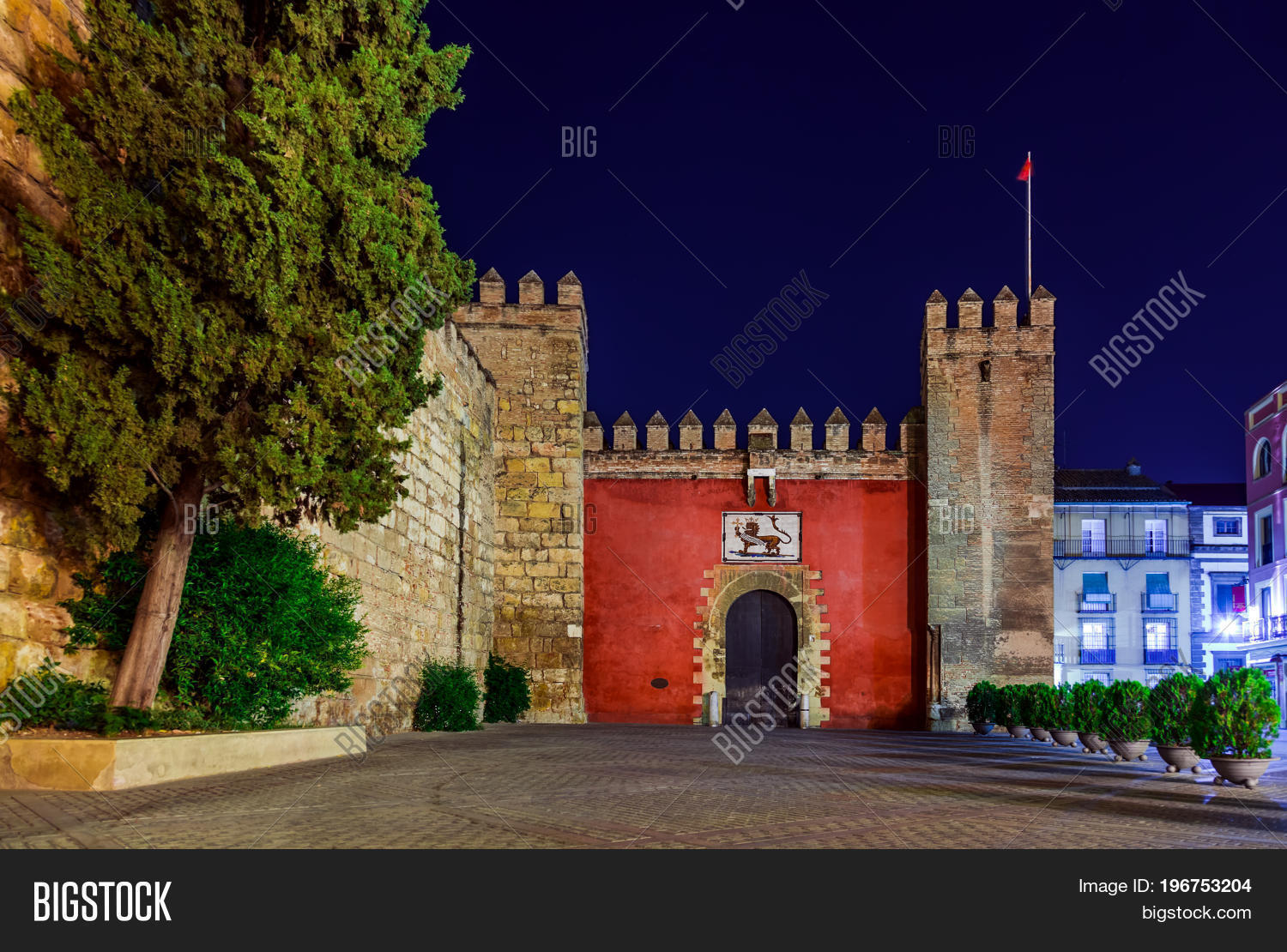 Imagen y foto Gates Real Alcazar (prueba gratis) | Bigstock