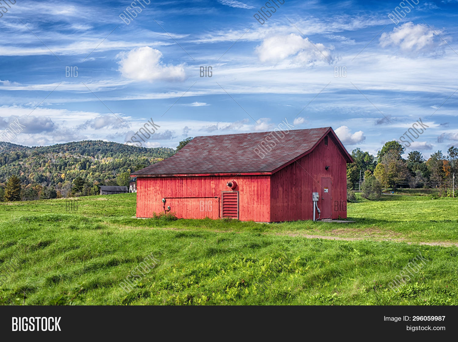Red Barn On Field Image & Photo (Free Trial) | Bigstock