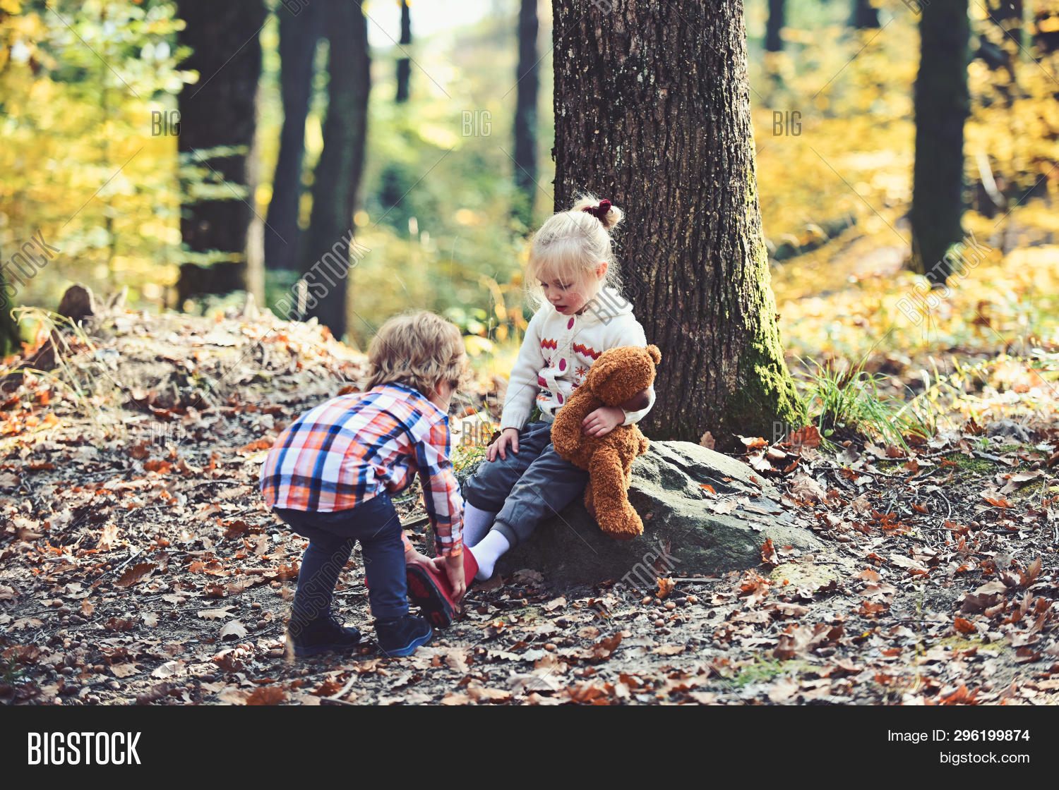 Little Boy Put Shoes Image & Photo (Free Trial) | Bigstock