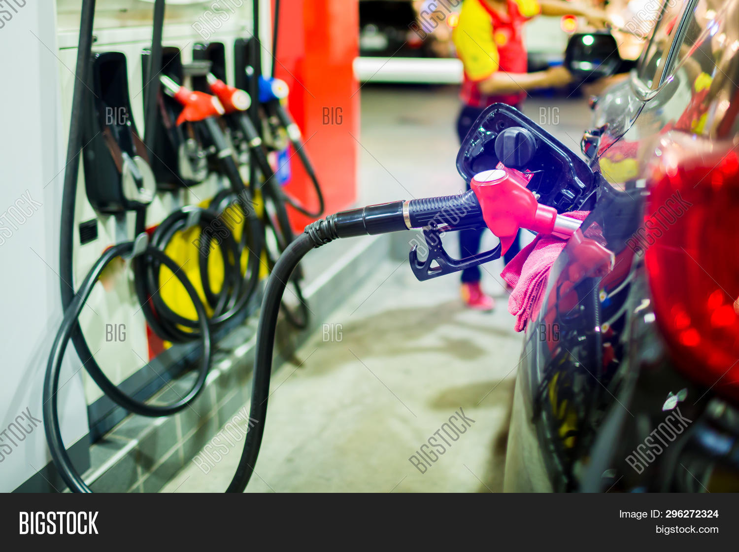 Refilling Car Fuel Gas Image & Photo (Free Trial) | Bigstock