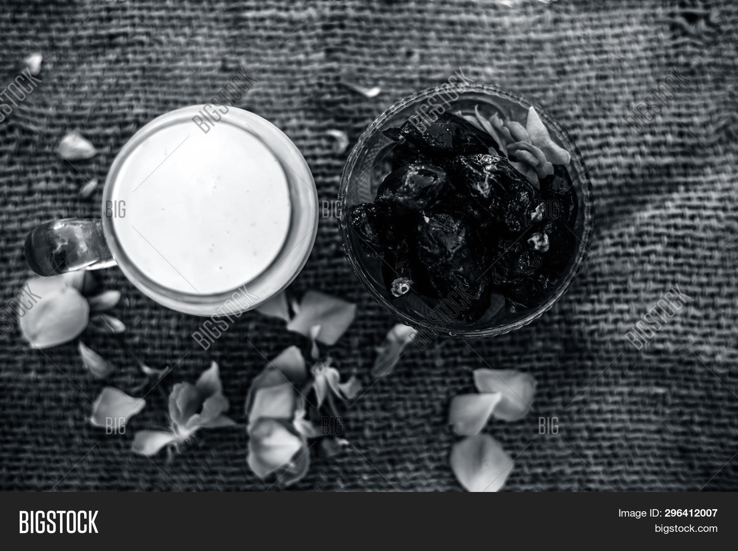 Close Shot Popular Image & Photo (Free Trial) | Bigstock