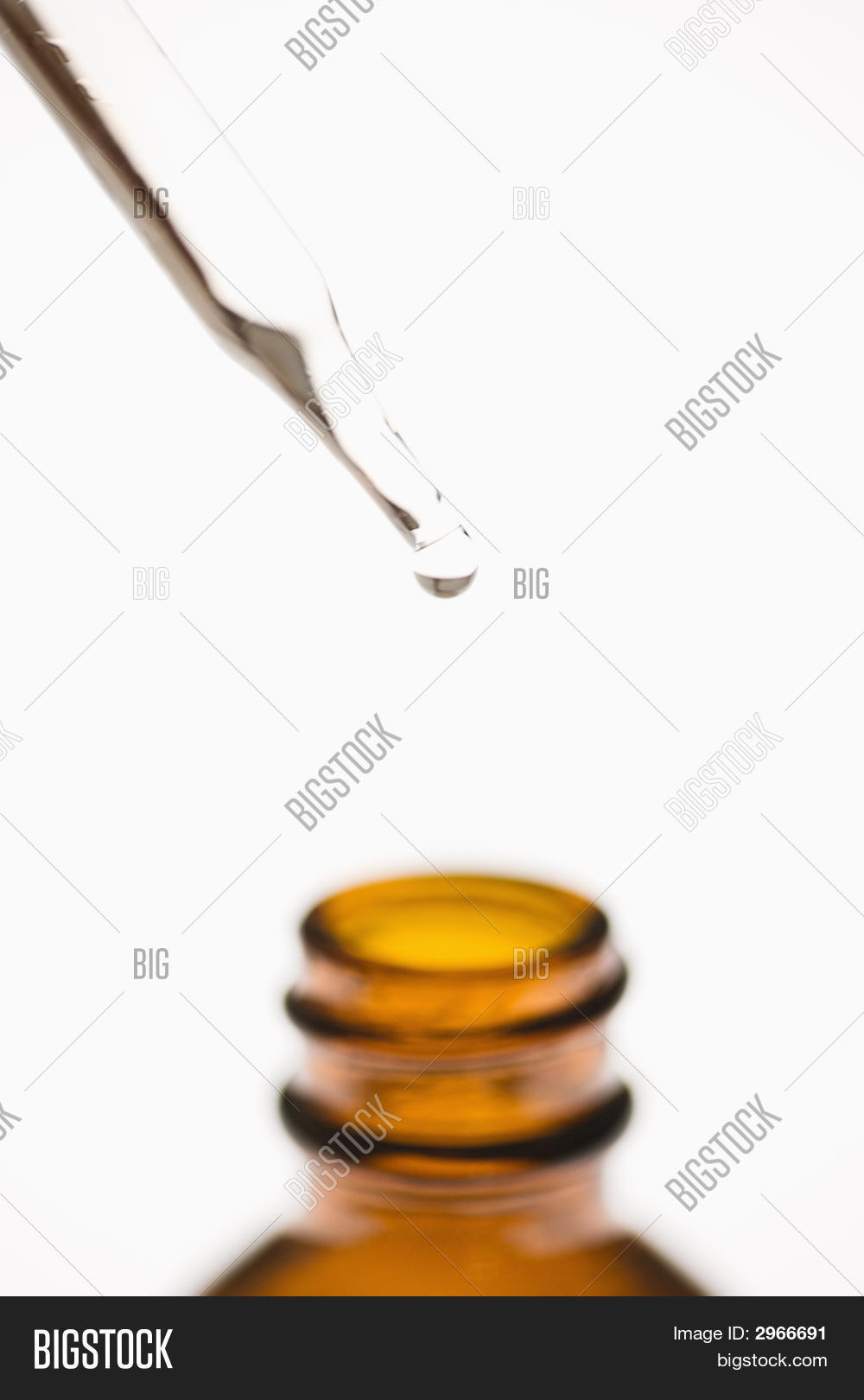 Dropper Bottle Image & Photo (Free Trial) | Bigstock