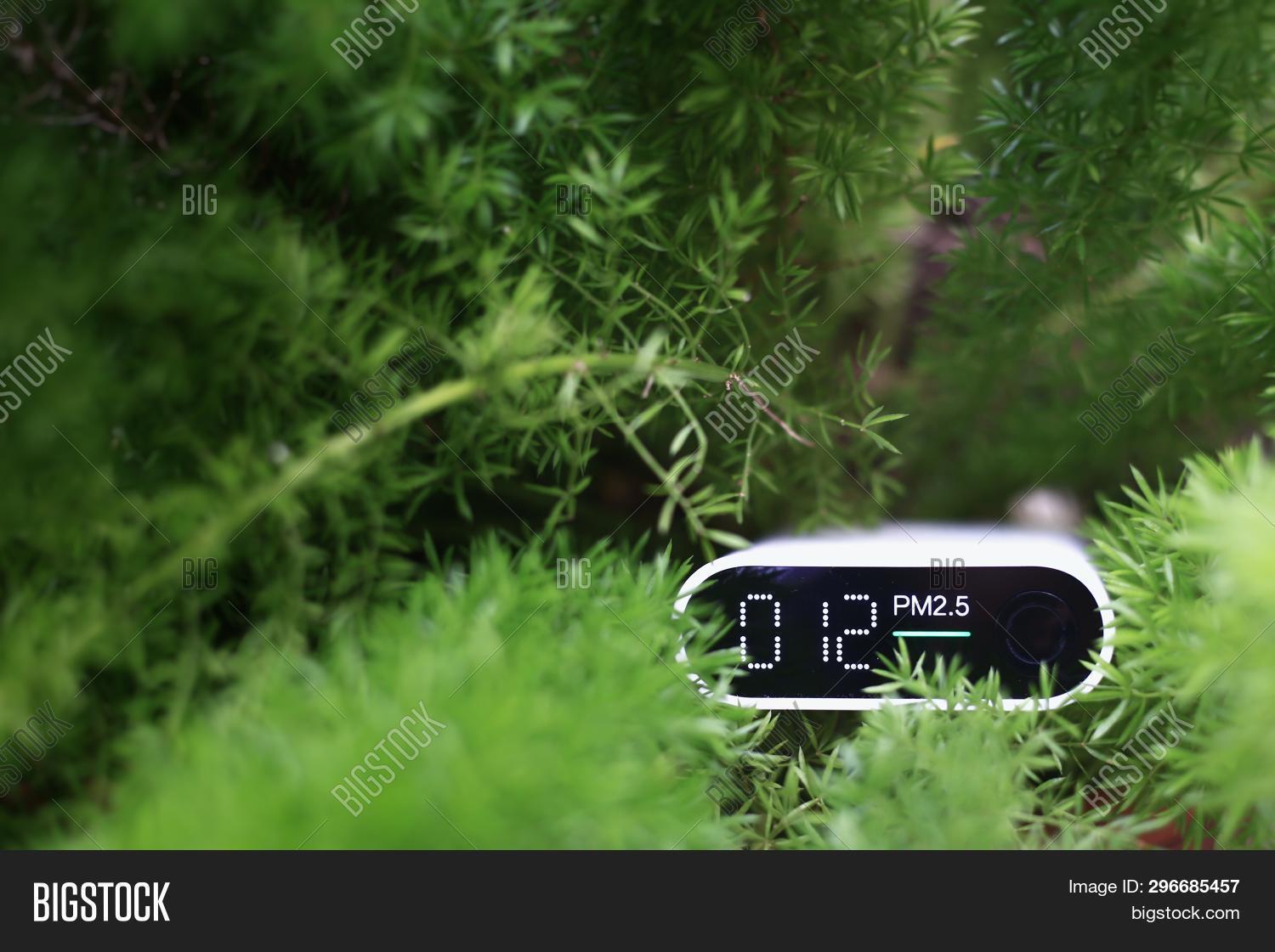 Measuring Outdoors Air Image & Photo (Free Trial) | Bigstock
