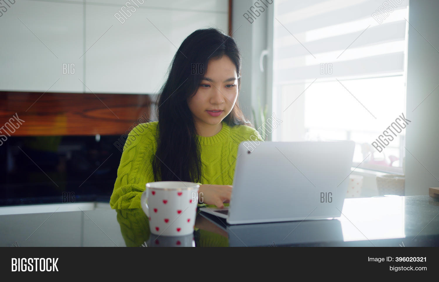 Asian Freelance Image & Photo (Free Trial) | Bigstock