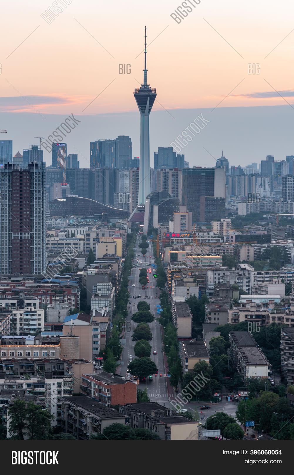 Chengdu, Sichuan Image & Photo (Free Trial) | Bigstock
