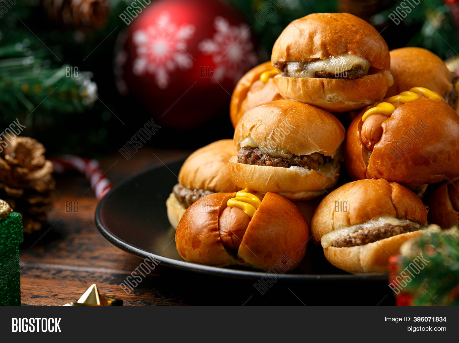 Christmas Mini Image & Photo (Free Trial) | Bigstock