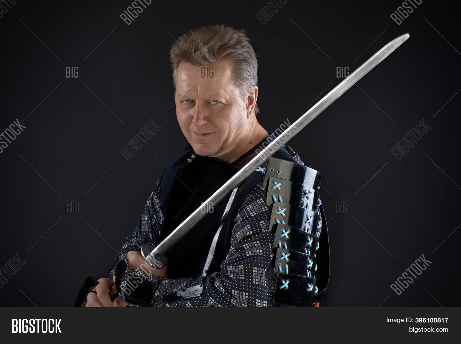 Traditional Samurai Image & Photo (Free Trial) | Bigstock