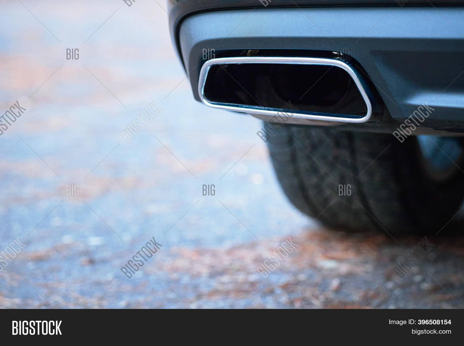 Chrome Exhaust Pipe Image & Photo (Free Trial) | Bigstock