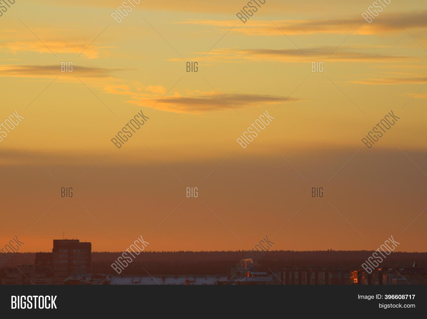 Sun Below Horizon Image & Photo (Free Trial) | Bigstock