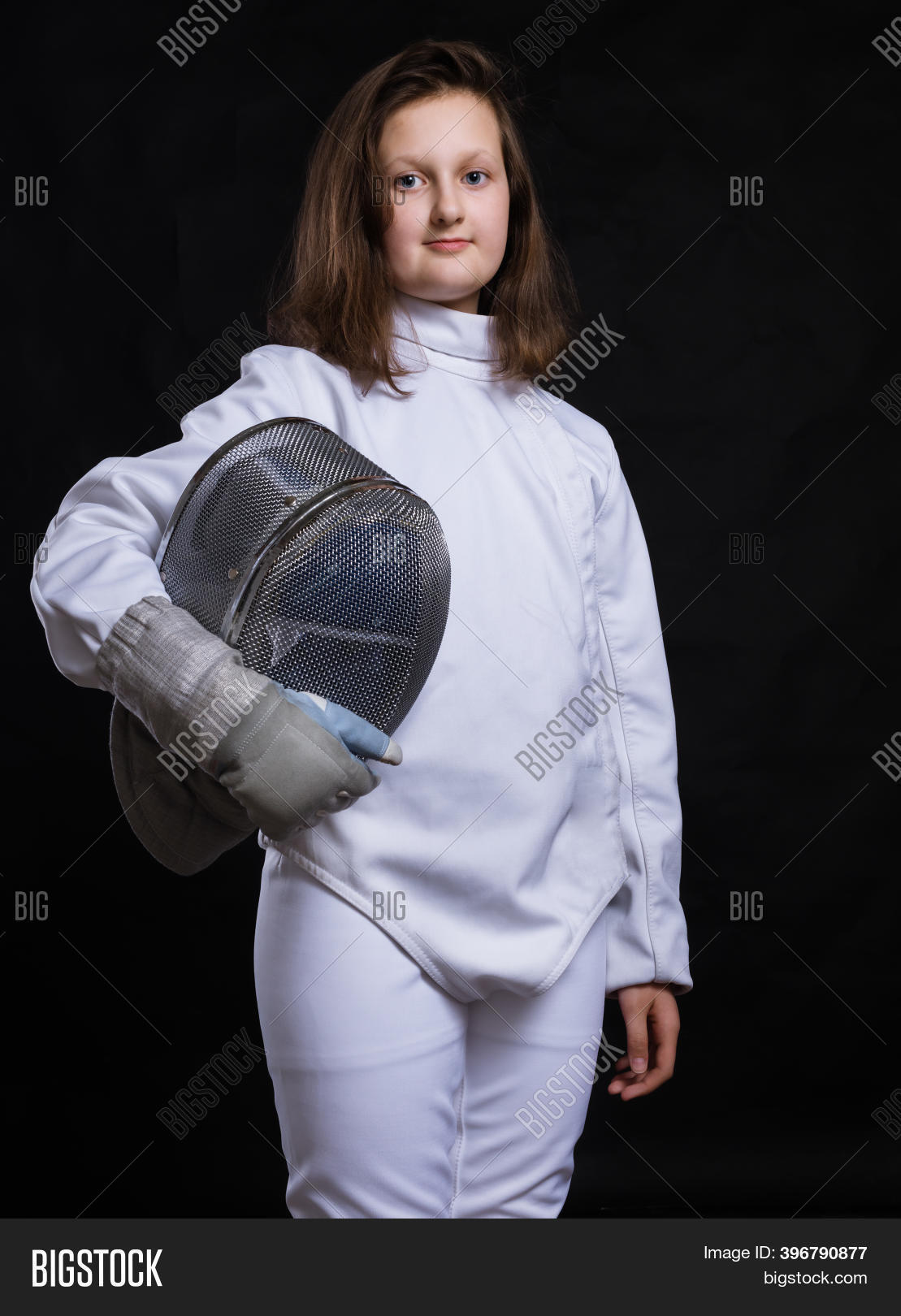 Teenage Girl Fencer Image & Photo (Free Trial) | Bigstock