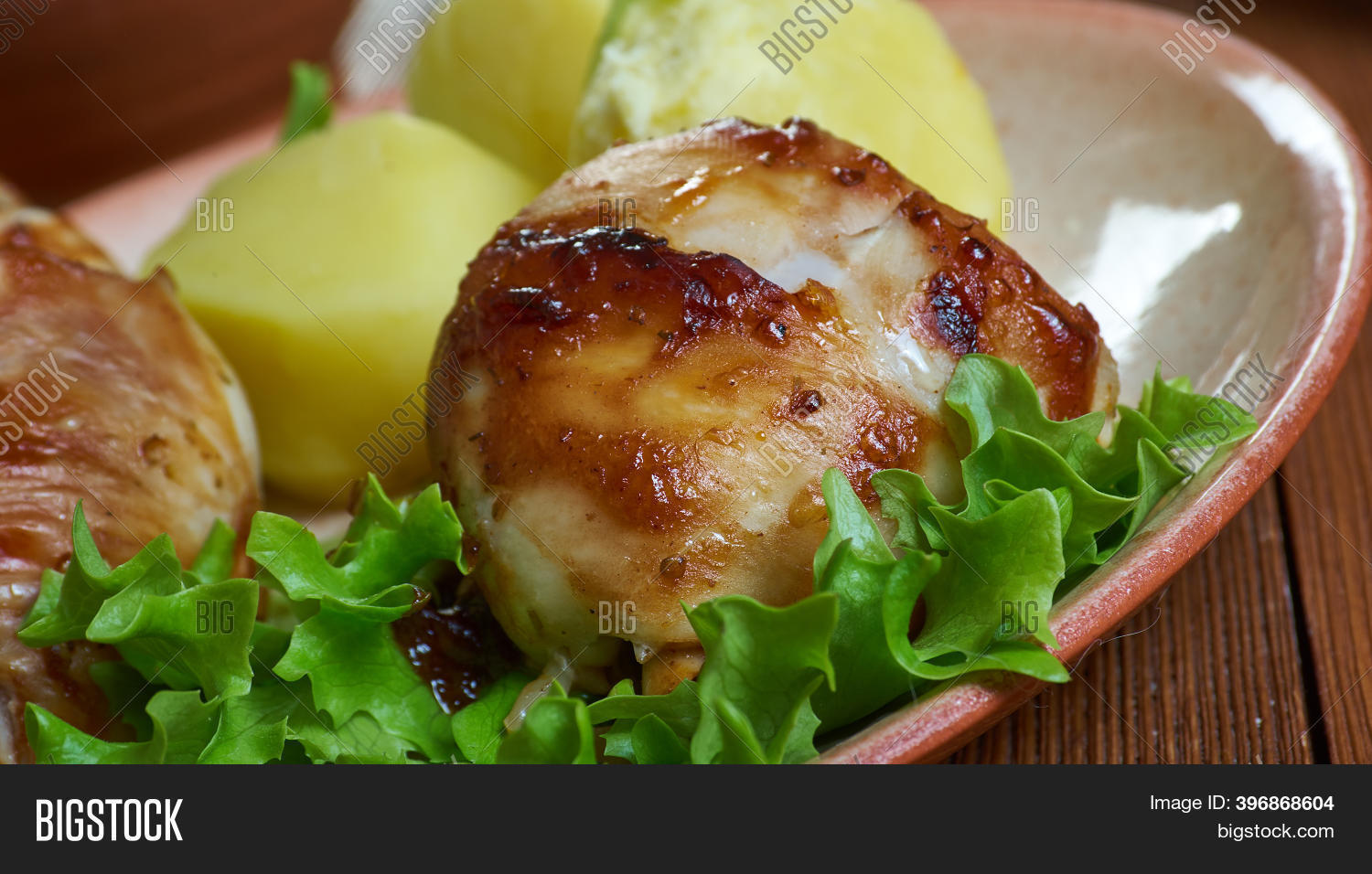 Gammeldags Kylling - Image & Photo (Free Trial) | Bigstock