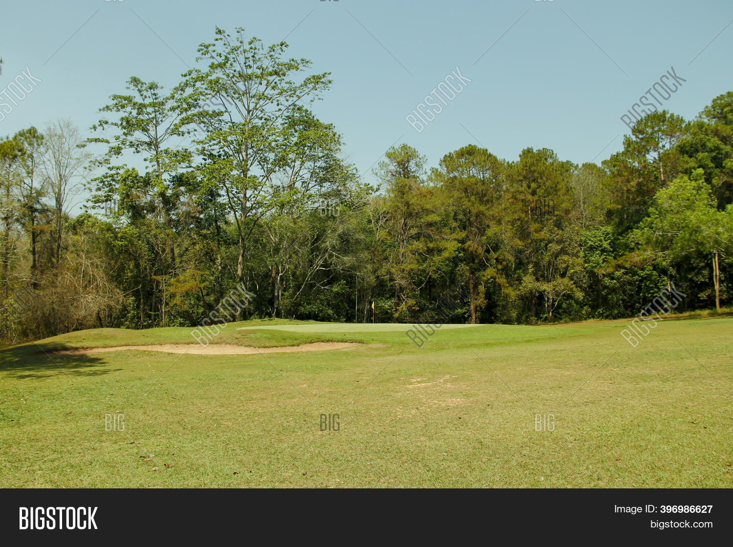 Beautiful Golf Course Image & Photo (Free Trial) | Bigstock