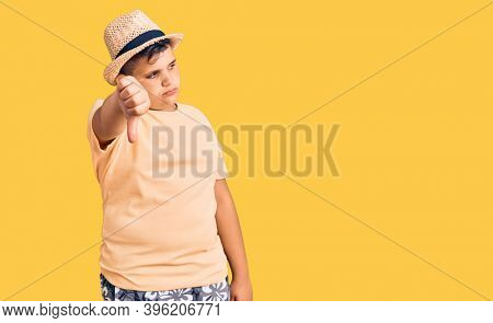 Little Boy Kid 图片和照片（免费试用） | Bigstock
