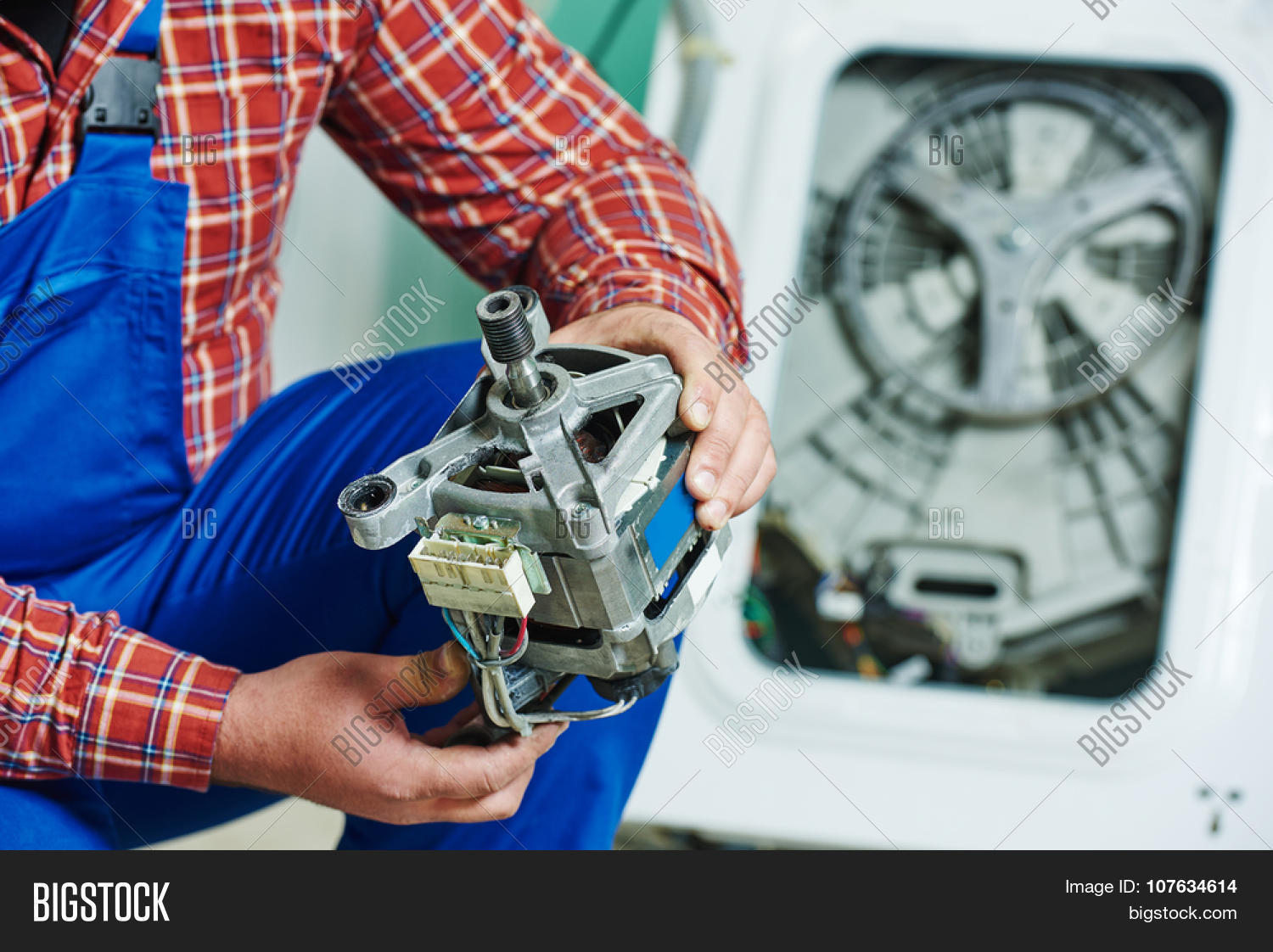 Washing Machine Repair Image & Photo (Free Trial) | Bigstock