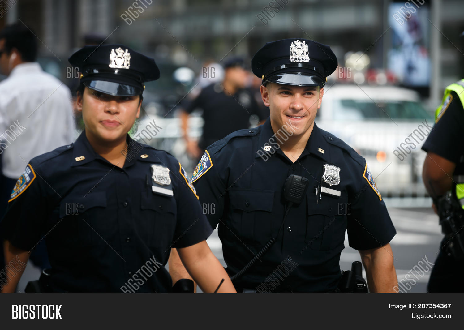 Police Officers 图片和照片（免费试用） | Bigstock