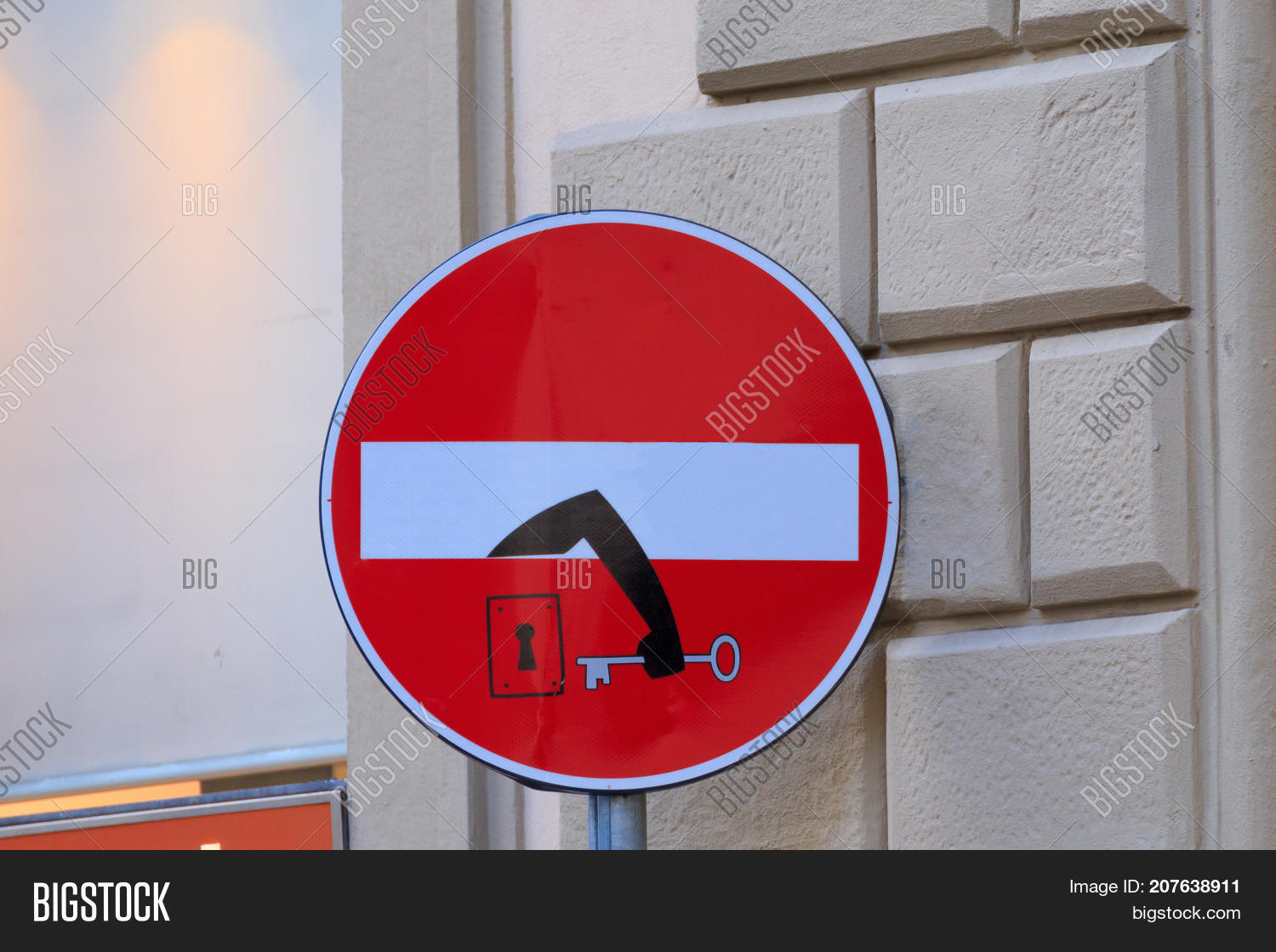 Road Sign Arm That Image & Photo (Free Trial) | Bigstock