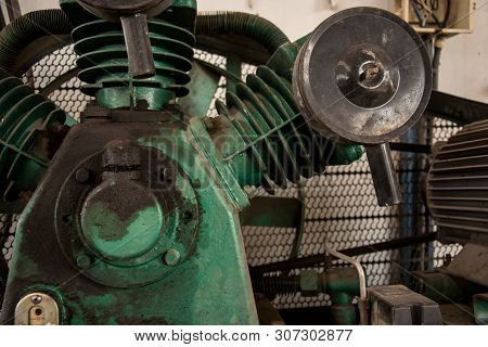 Part Compressor Motor Image & Photo (Free Trial) | Bigstock