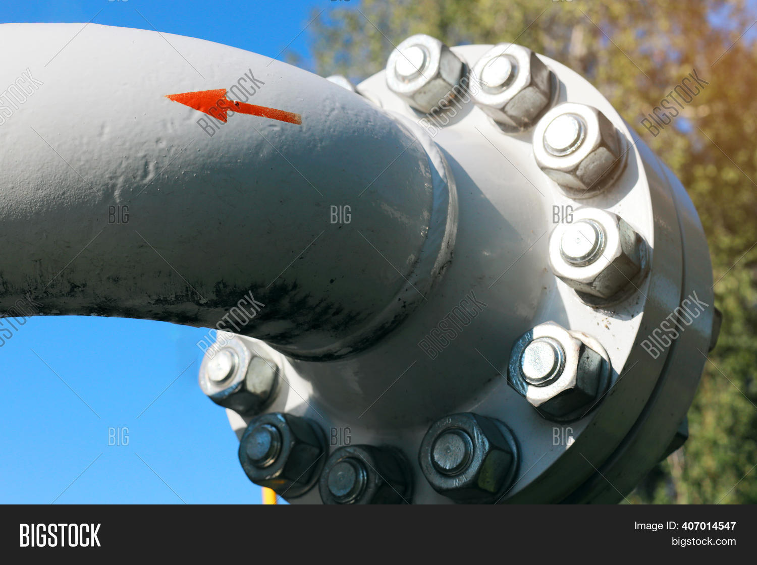 Red Arrow On Gray Pipe Image & Photo (Free Trial) | Bigstock