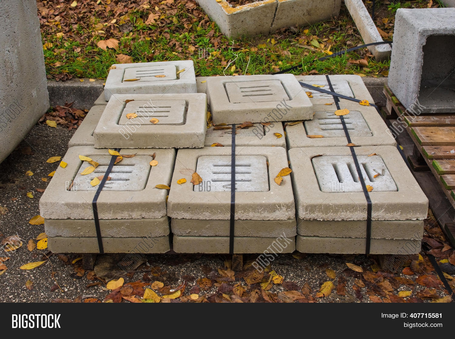 Pallet Lids Reinforced Image & Photo (Free Trial) | Bigstock