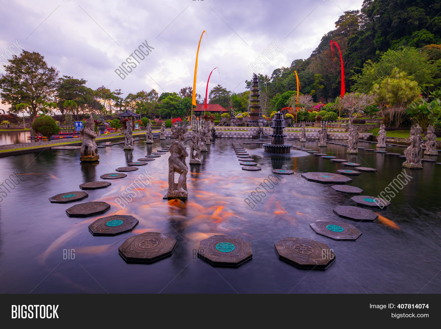 Water Palace Fountain Image & Photo (Free Trial) | Bigstock