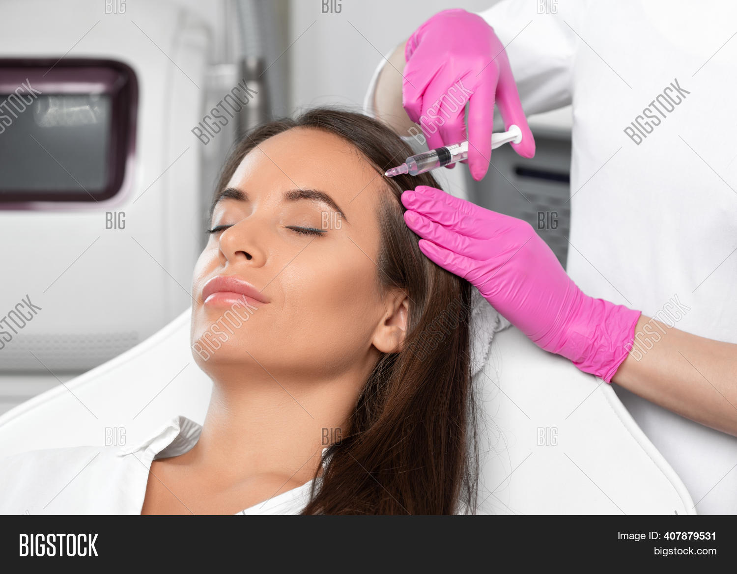 Doctor Does Injections Image & Photo (Free Trial) | Bigstock