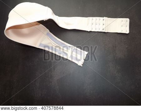 Bra Extension 图片和照片（免费试用） | Bigstock