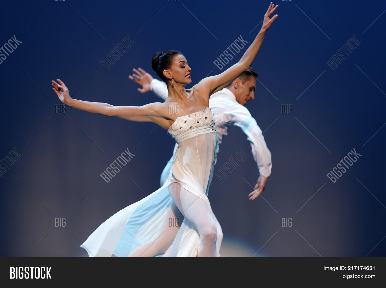 ST. PETERSBURG, RUSSIA Image & Photo (Free Trial) | Bigstock