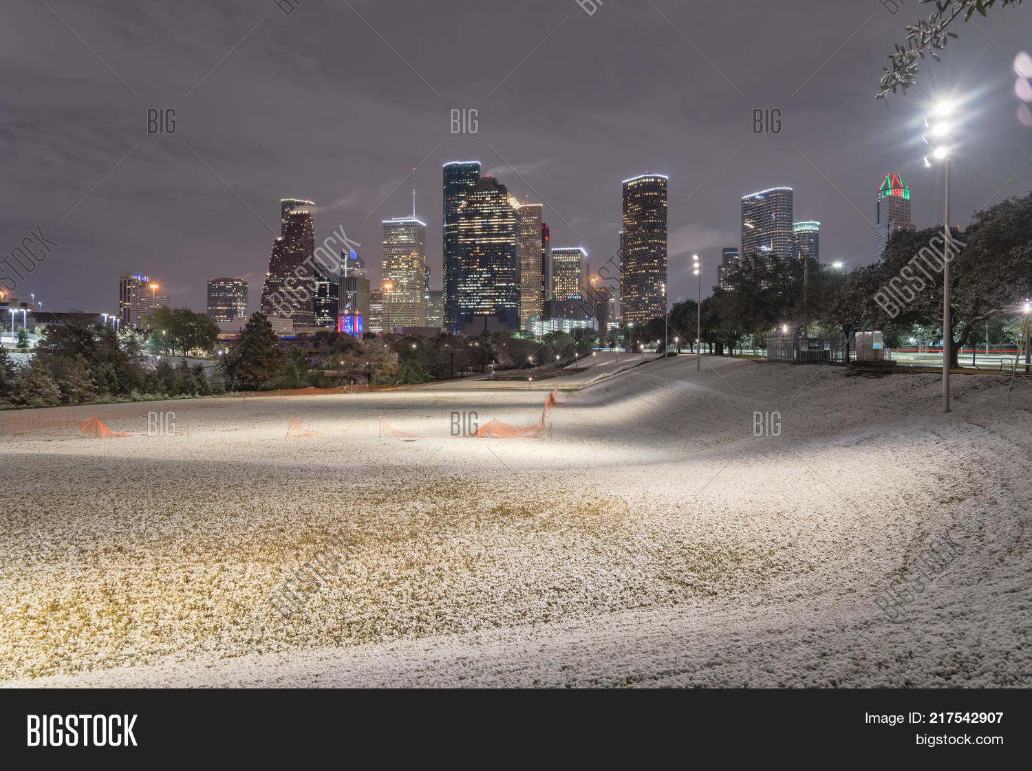 Unusual Snow Downtown Image & Photo (Free Trial) | Bigstock