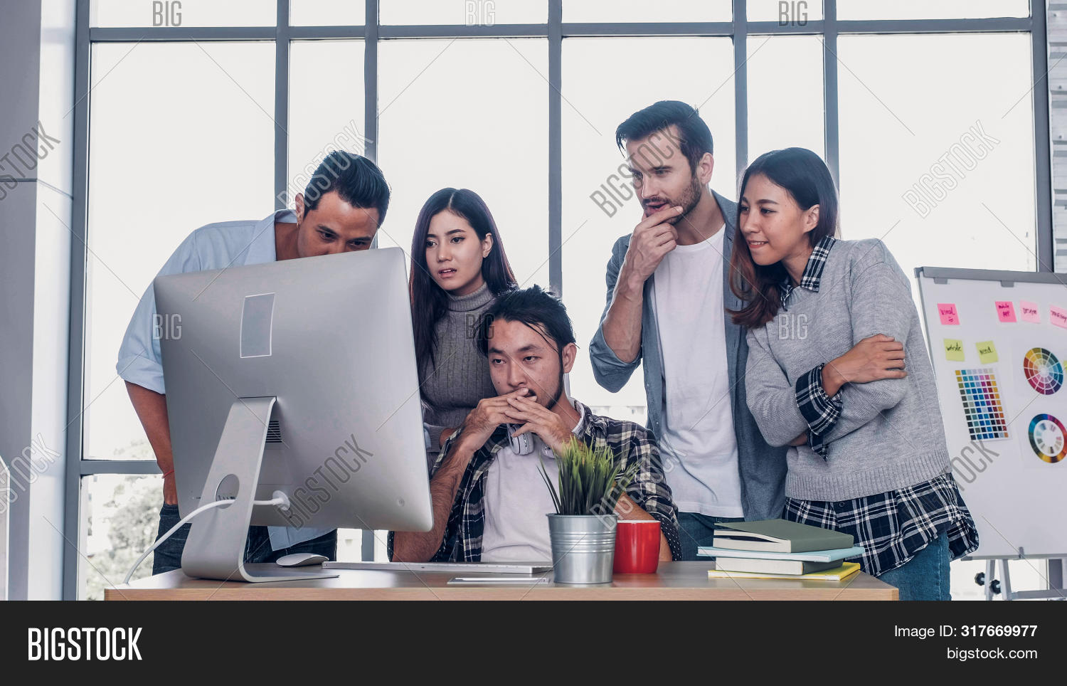 Imagen y foto Creative Director (prueba gratis) | Bigstock