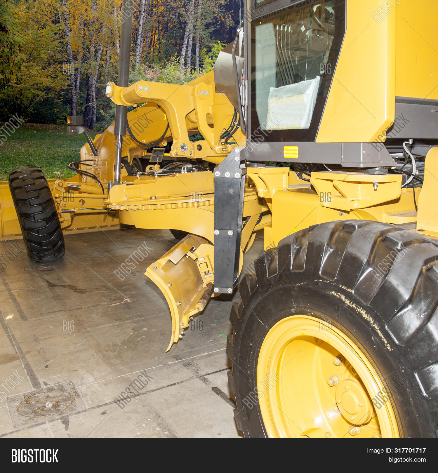 Front Motor Grader Image & Photo (Free Trial) | Bigstock
