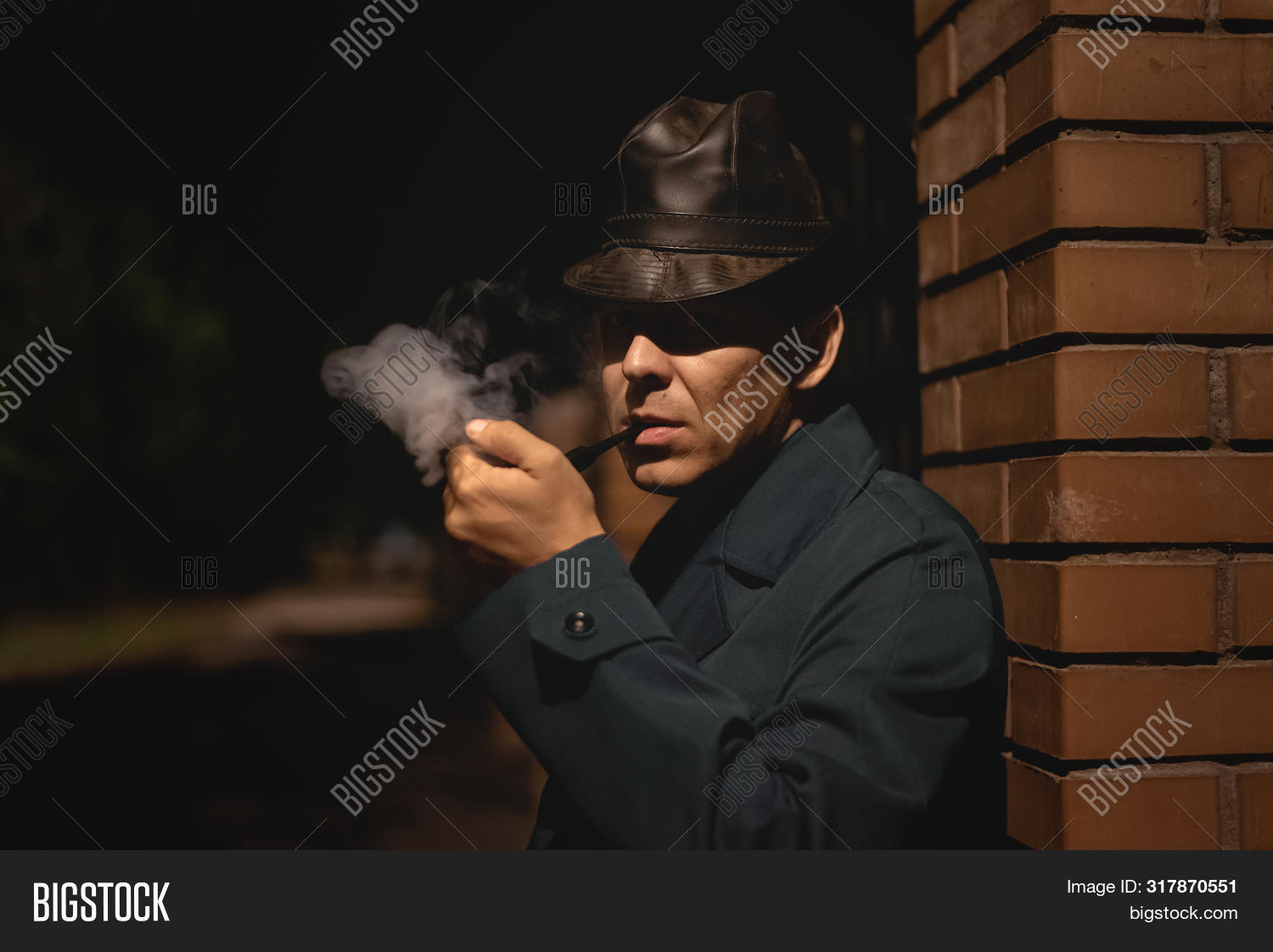 Serious Detective Image & Photo (Free Trial) | Bigstock