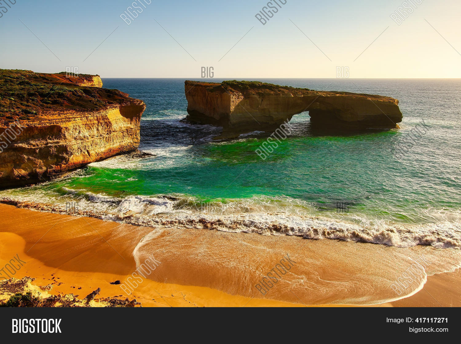 London Bridge Rock Image & Photo (Free Trial) | Bigstock