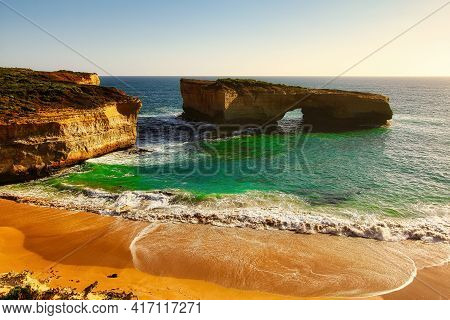 London Bridge Rock Image & Photo (Free Trial) | Bigstock