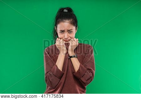 Face Crying Expression Image & Photo (Free Trial) | Bigstock