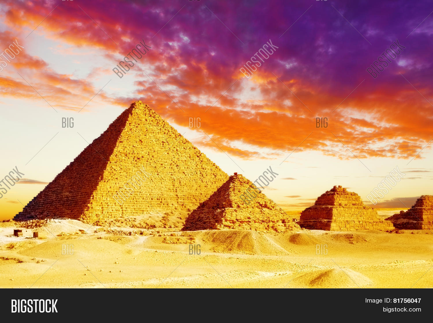 Great Pyramid Located Image & Photo (Free Trial) | Bigstock