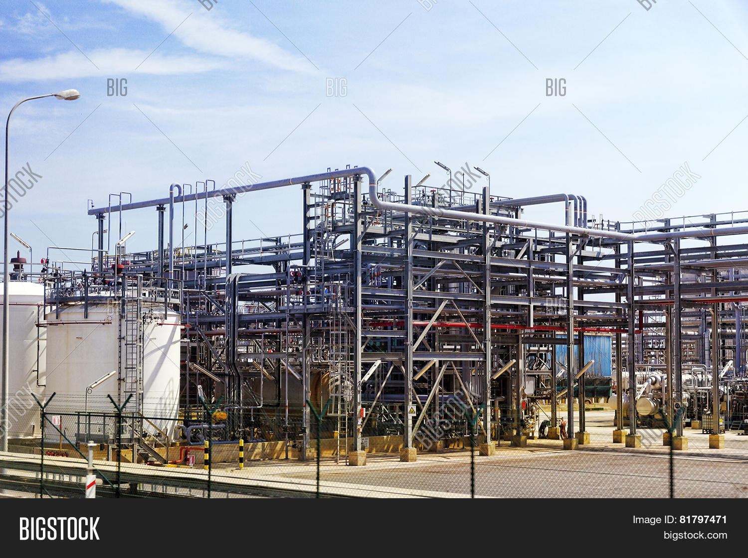 Oil Refinery Factory Image & Photo (Free Trial) | Bigstock