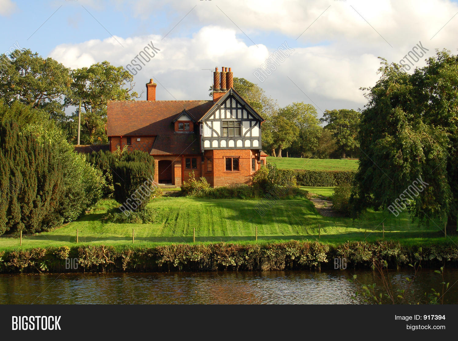 House By River Image & Photo (Free Trial) | Bigstock