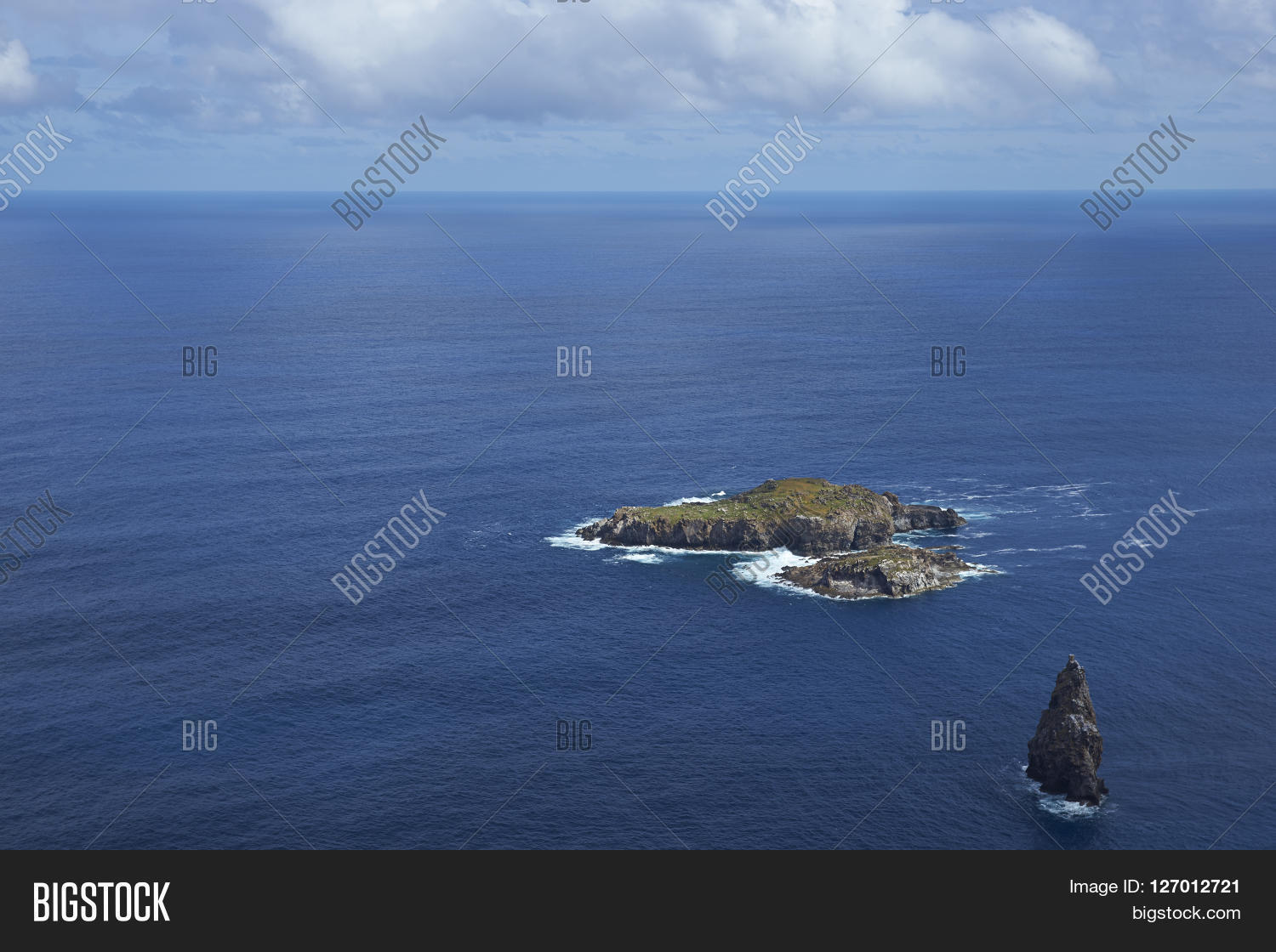 Islands Motu Nui Motu Image & Photo (Free Trial) | Bigstock