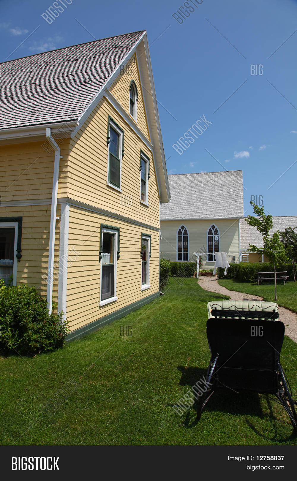 Beautiful Old Yellow Image & Photo (Free Trial) | Bigstock