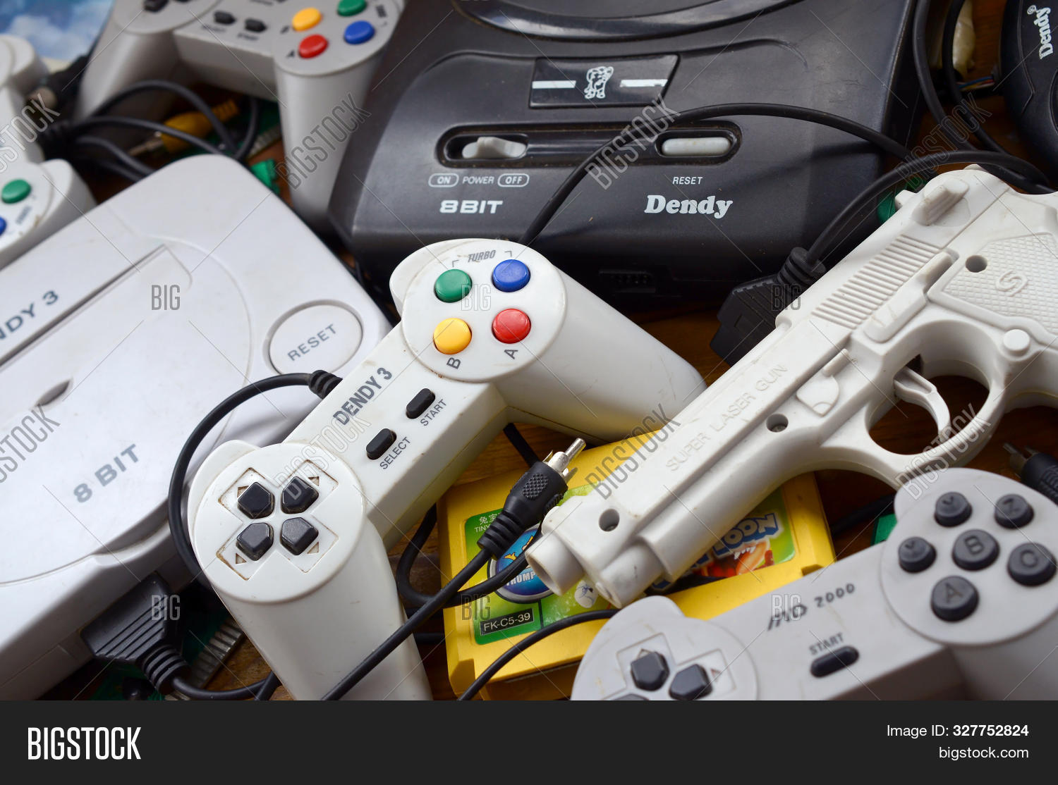 Pile Old 8-bit Video Image & Photo (Free Trial) | Bigstock