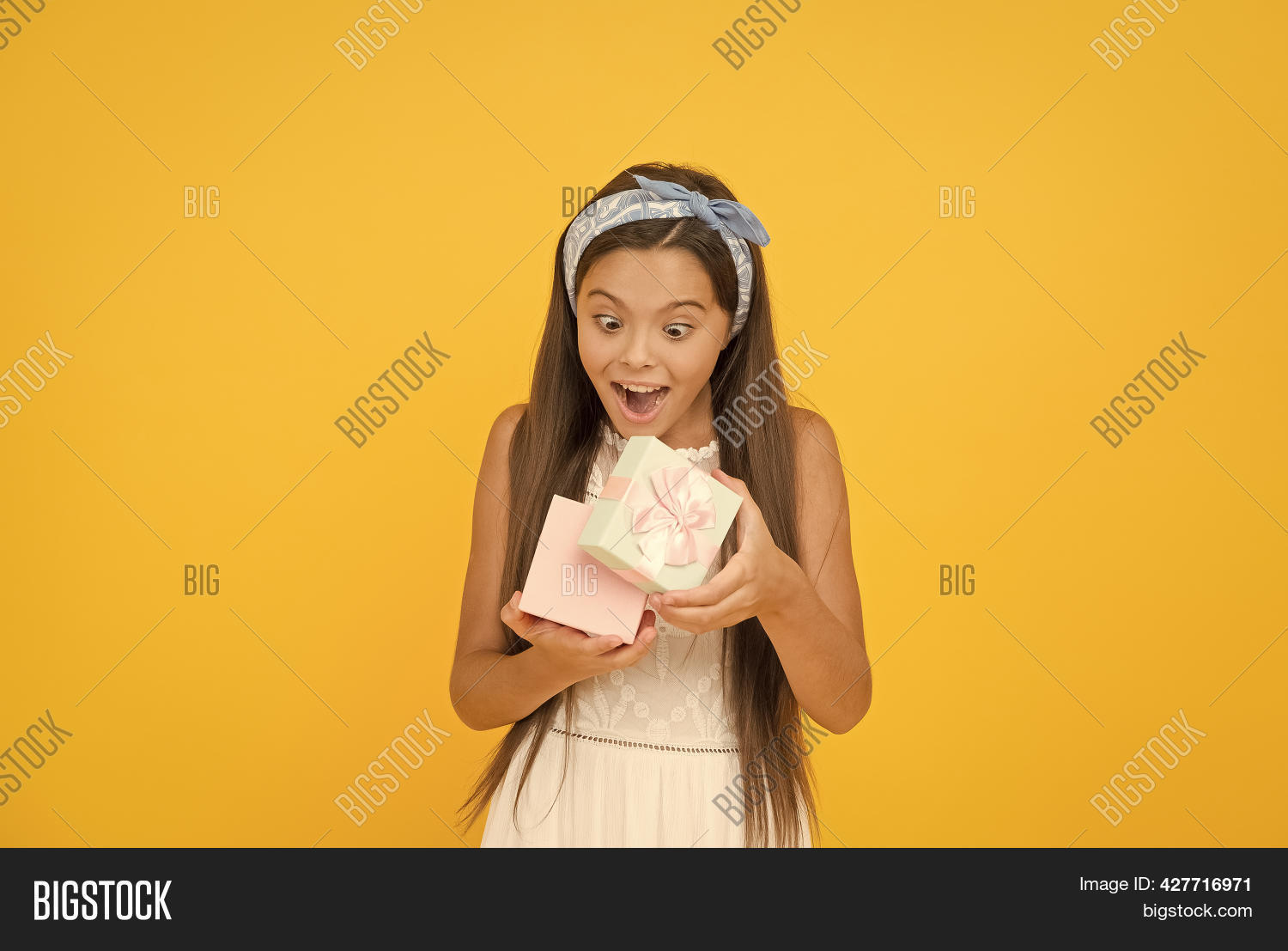 Omg. Surprised Child Image & Photo (Free Trial) | Bigstock