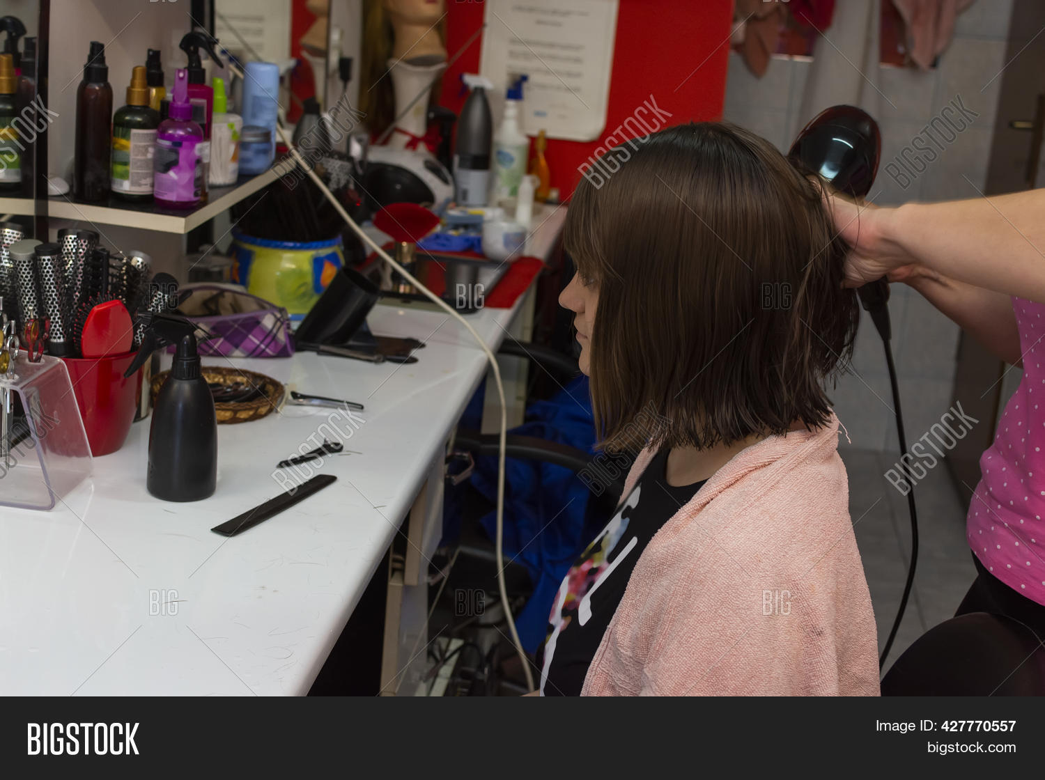 Portrait Young Girl Image & Photo (Free Trial) | Bigstock