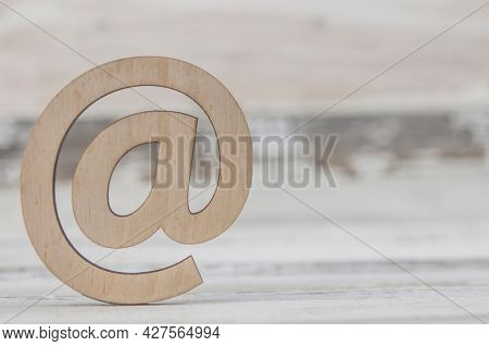 Email Sign On Old Image & Photo (Free Trial) | Bigstock
