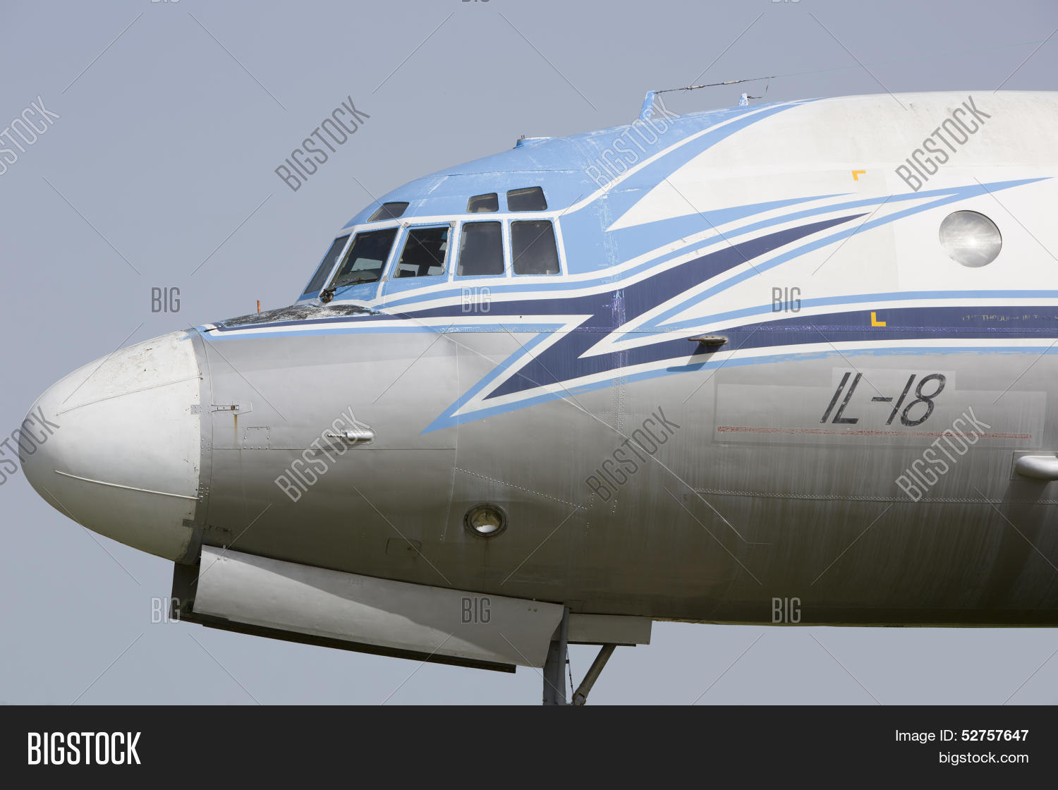 Ilyushin Plane IL - 18 Image & Photo (Free Trial) | Bigstock