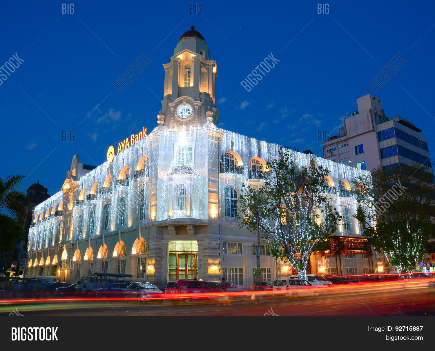 Facade Aya Bank Image & Photo (Free Trial) | Bigstock