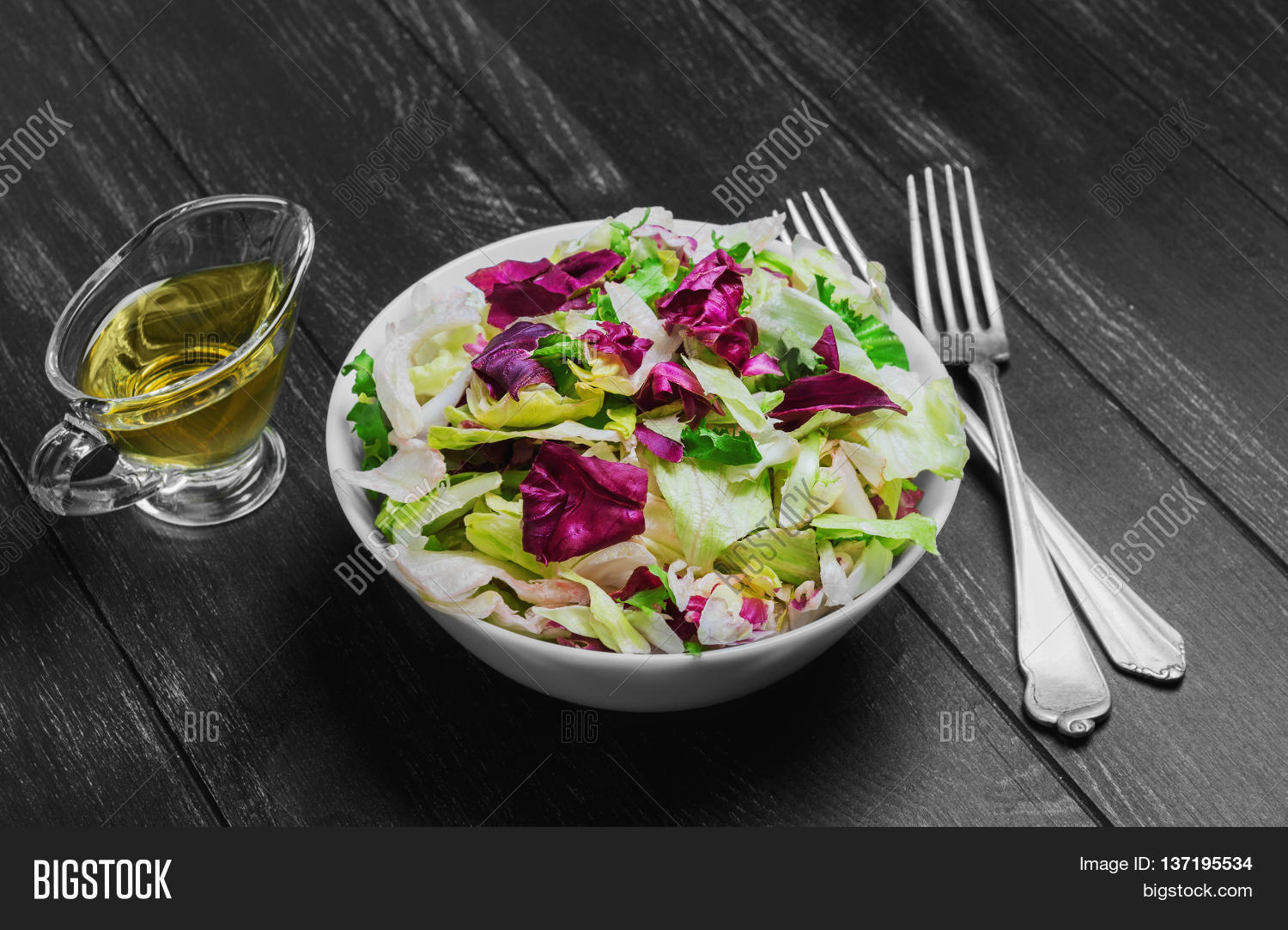 Salad Lettuce Image & Photo (Free Trial) | Bigstock