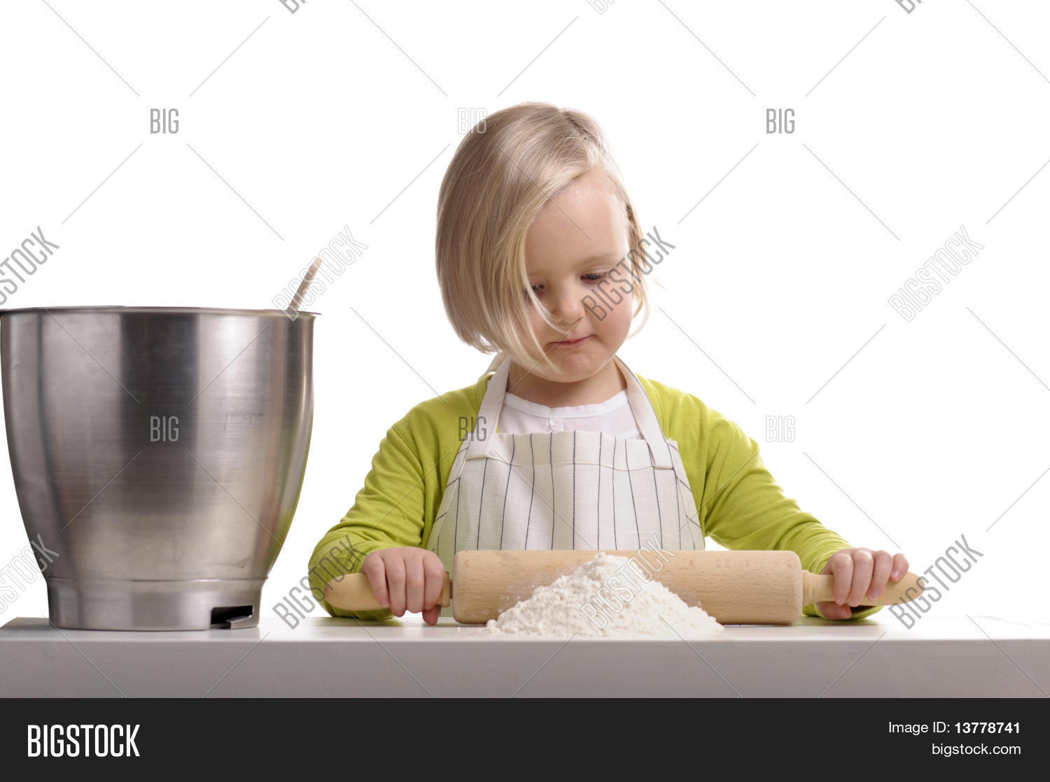 Little Girl Preparing Image & Photo (Free Trial) | Bigstock