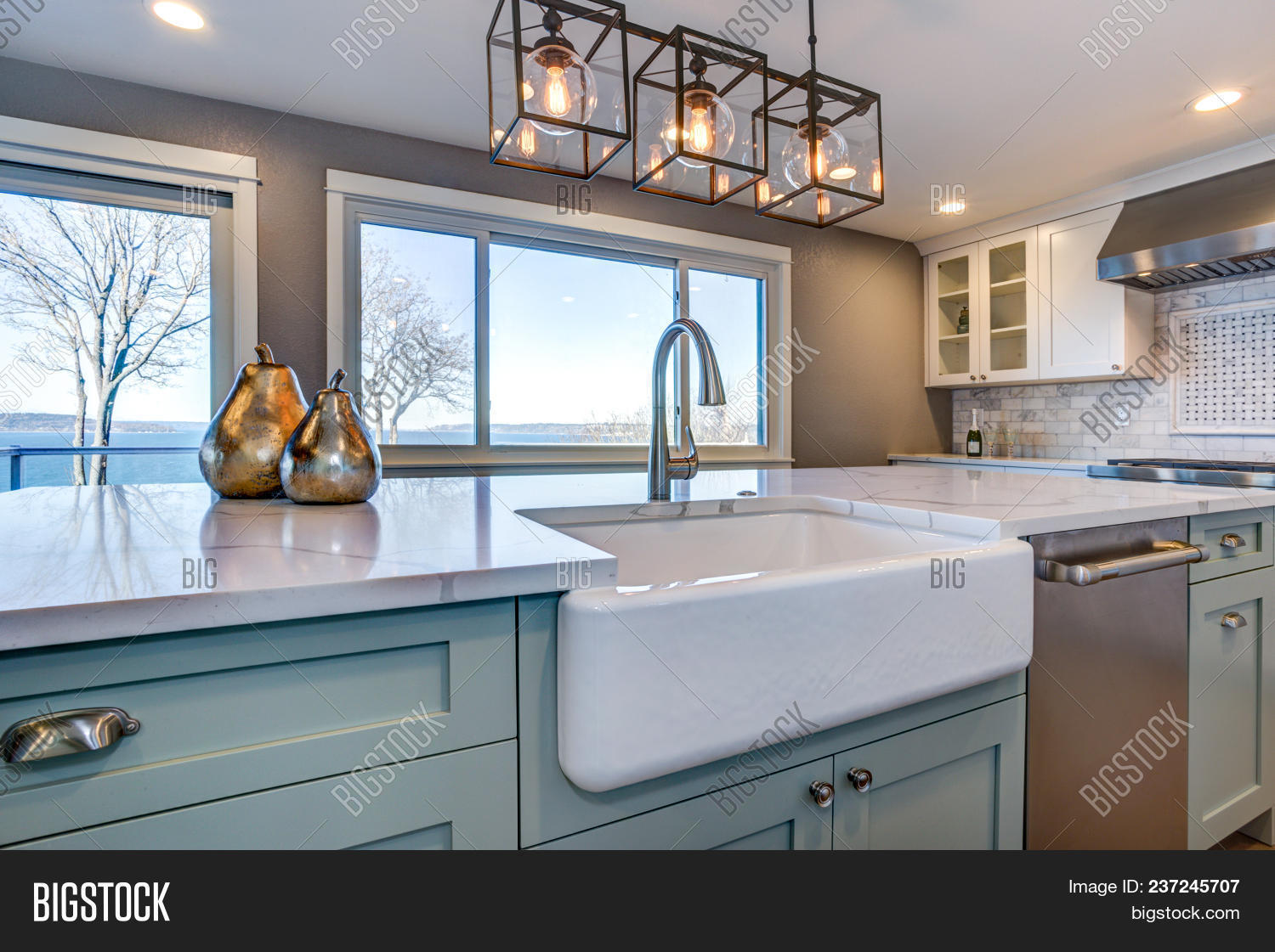 Beautiful Kitchen Room Image & Photo (Free Trial) | Bigstock