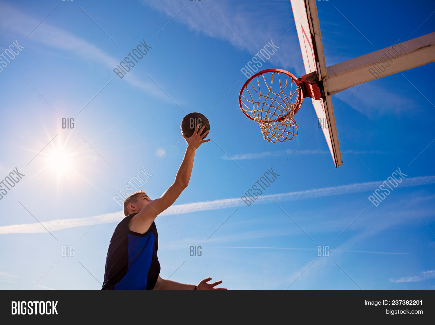 Slam Dunk. Side View Image & Photo (Free Trial) | Bigstock